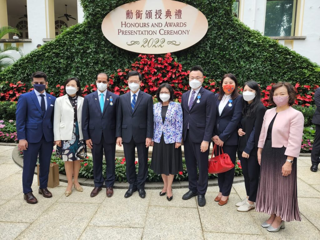 勳銜頒授典禮 – Po Leung Kuk Lam Man Chan English Primary School