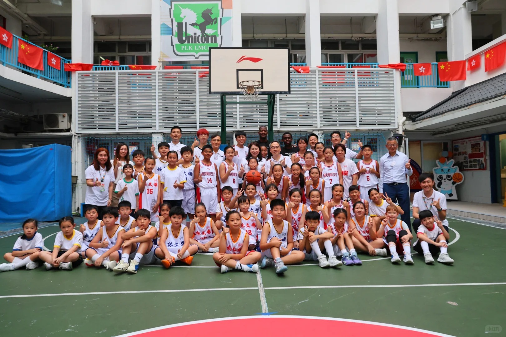 NBA球星Jimmy Butler訪校 – Po Leung Kuk Lam Man Chan English Primary School